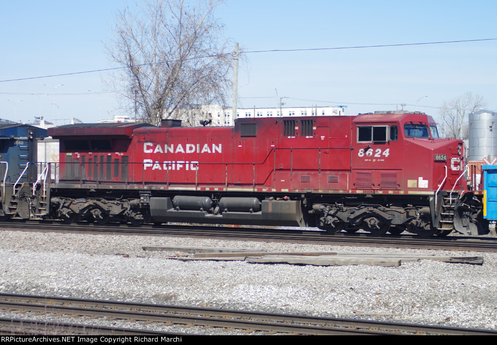 CP 8624